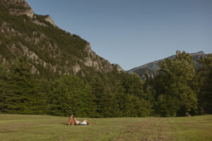 All about weddings at Wind Mountain Ranch | Stevenson, Washington